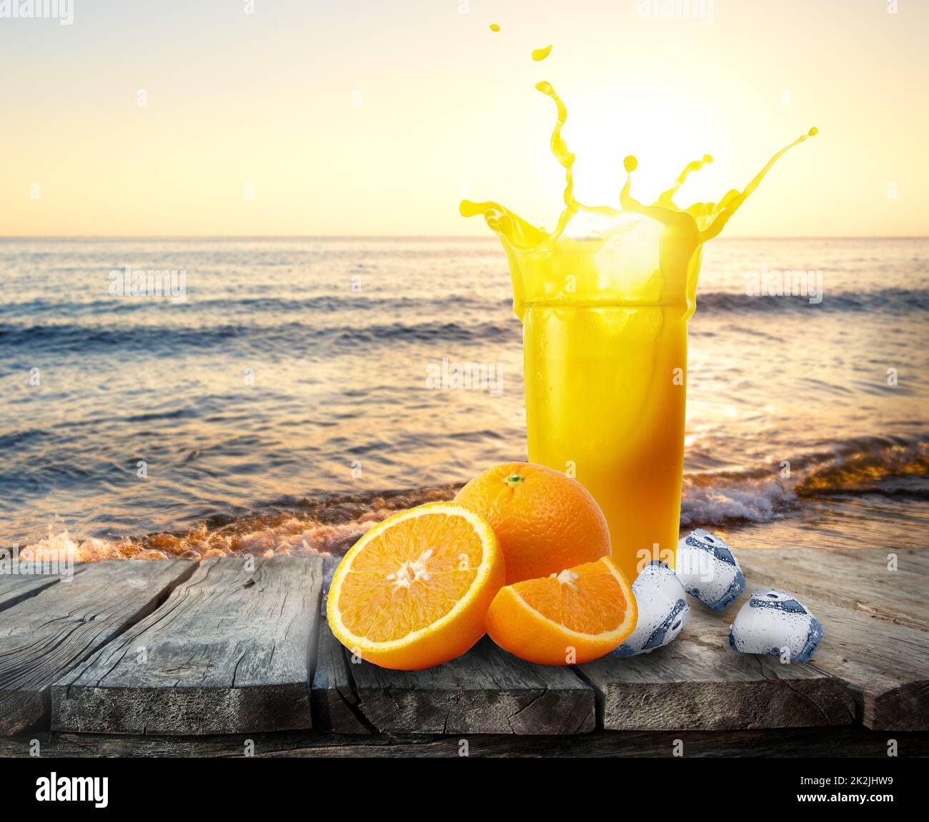 Oranges water splash hi-res stock photography and images - Alamy