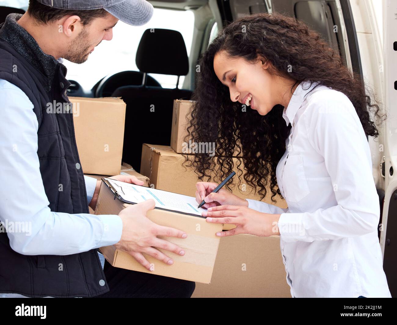 Delivery note hi-res stock photography and images - Alamy