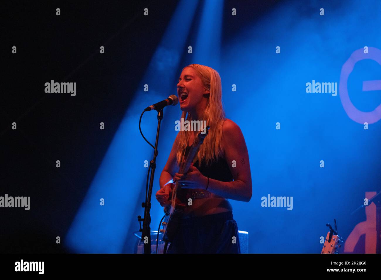 Mackenzie ruth scott hi-res stock photography and images - Alamy