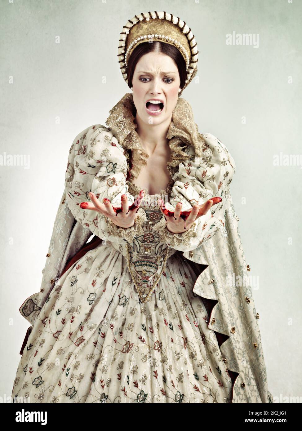 Evil queen crown hi-res stock photography and images - Alamy