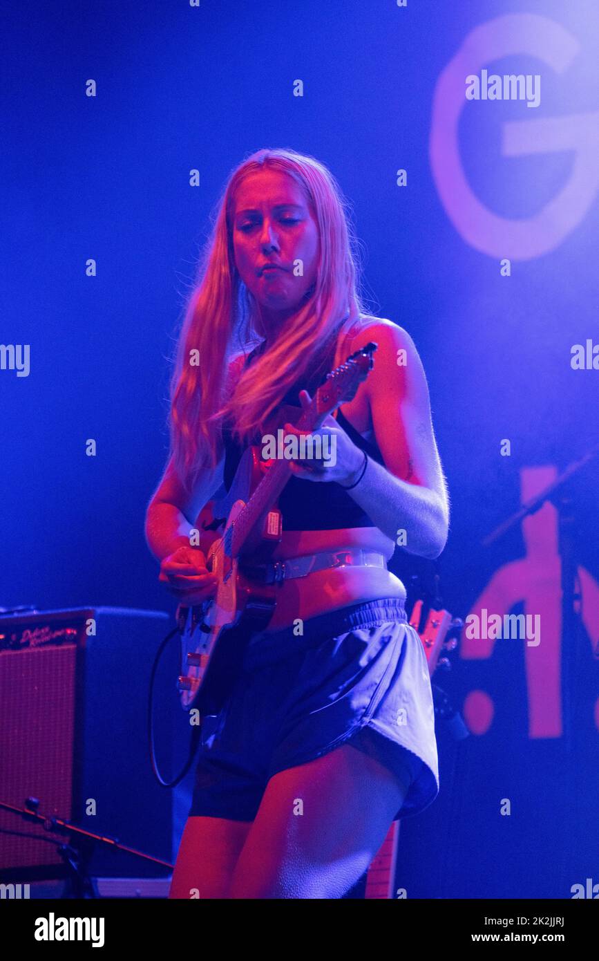 TORRES, CONCERT: Torres (Mackenzie Ruth Scott) plays the Walled Garden ...