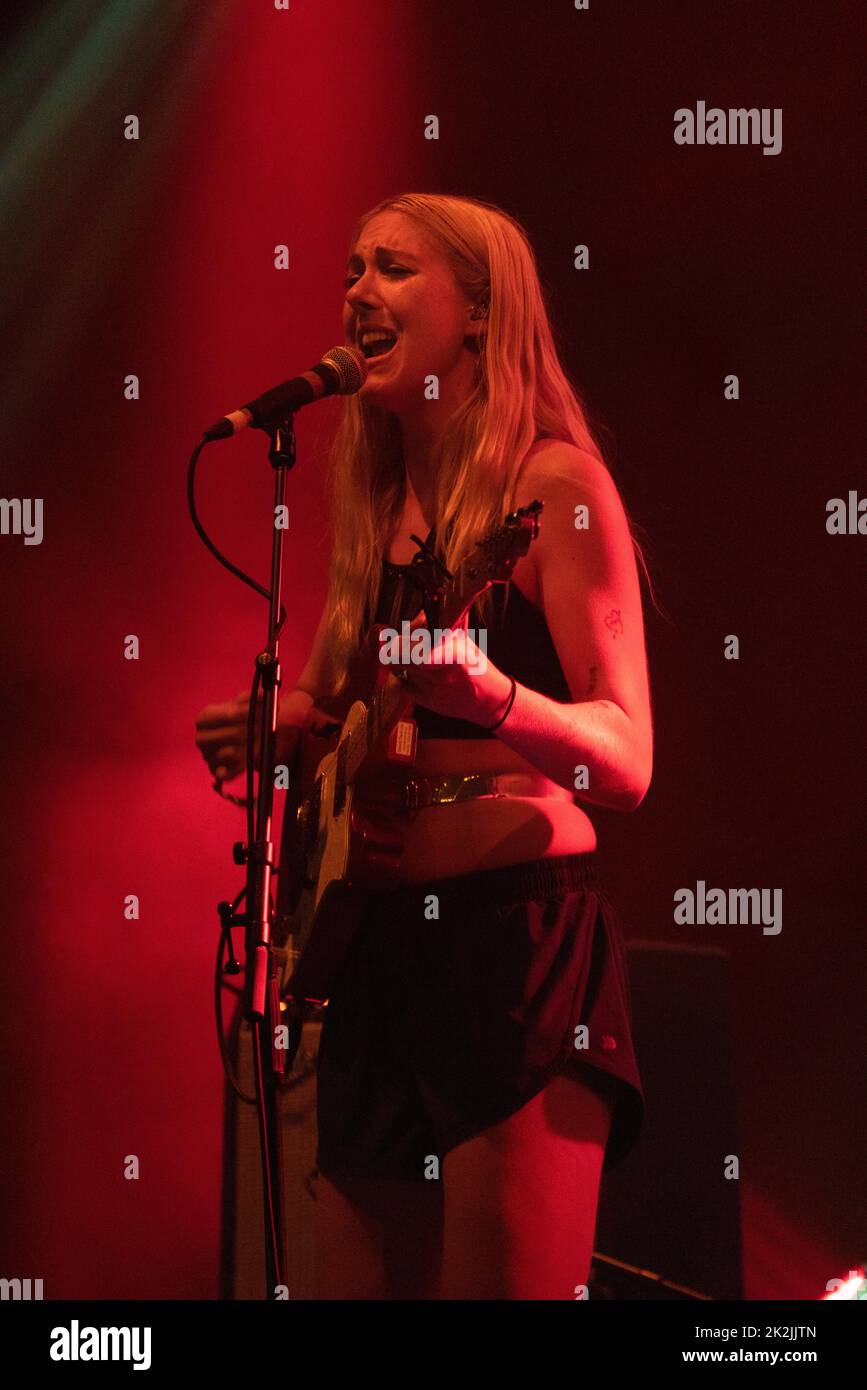 TORRES, CONCERT: Torres (Mackenzie Ruth Scott) plays the Walled Garden ...