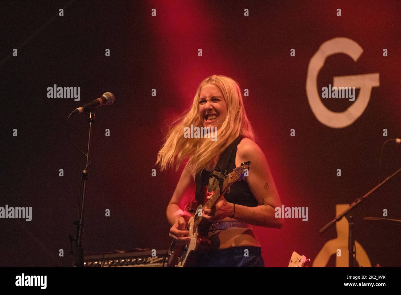 Mackenzie ruth scott hi-res stock photography and images - Alamy