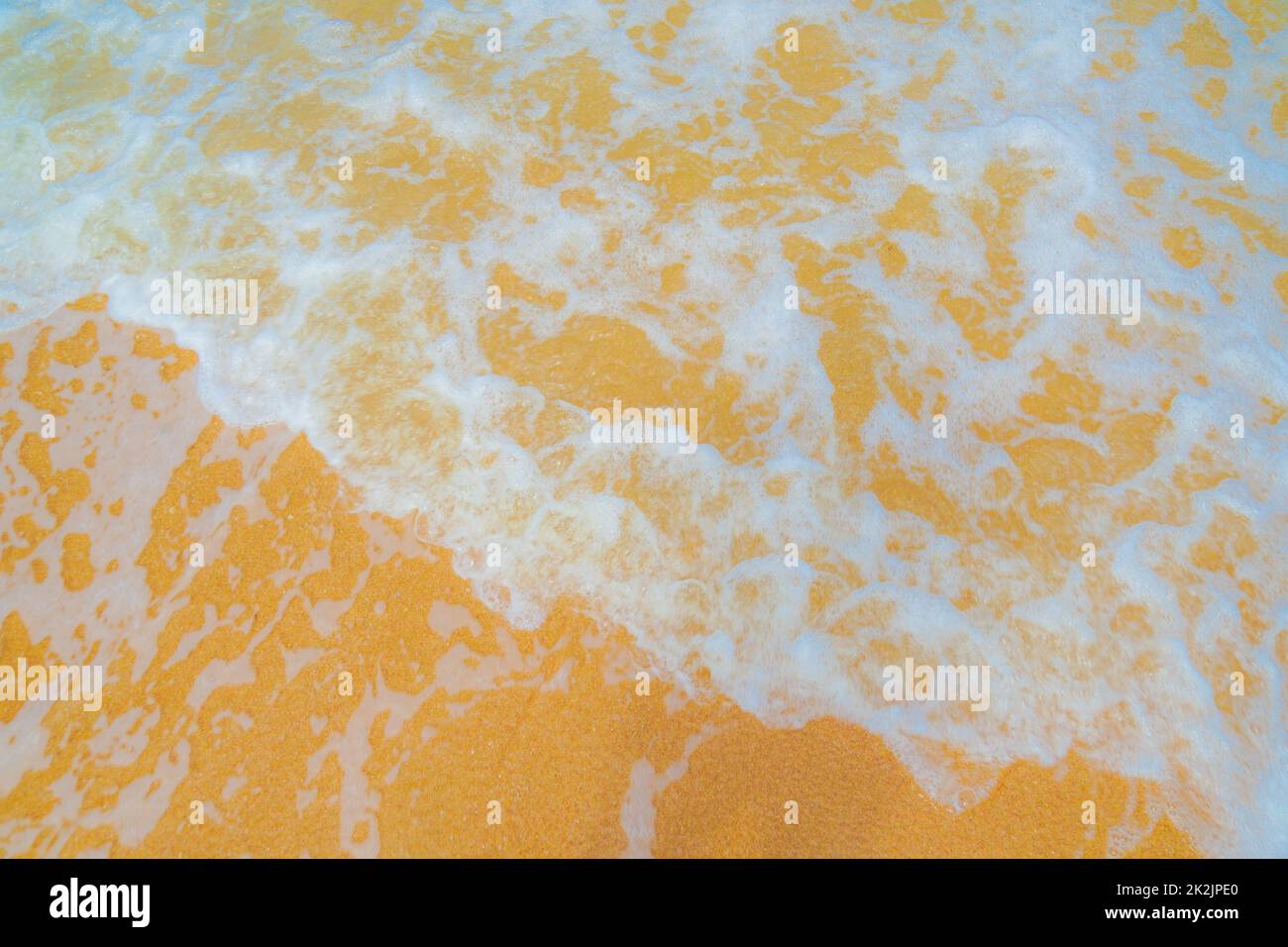 Sputtering hi-res stock photography and images - Alamy