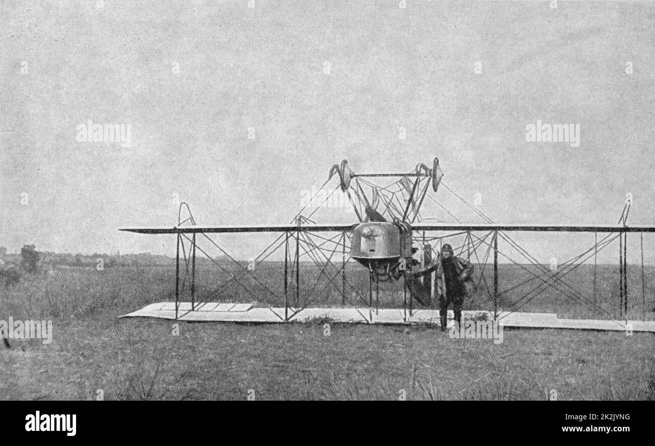 Biplane 1915 hi-res stock photography and images - Alamy