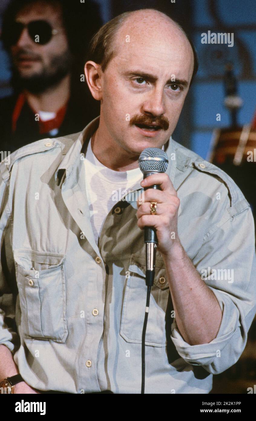 French actor Michel Blanc performing "Marche à l'ombre" on the set of ...