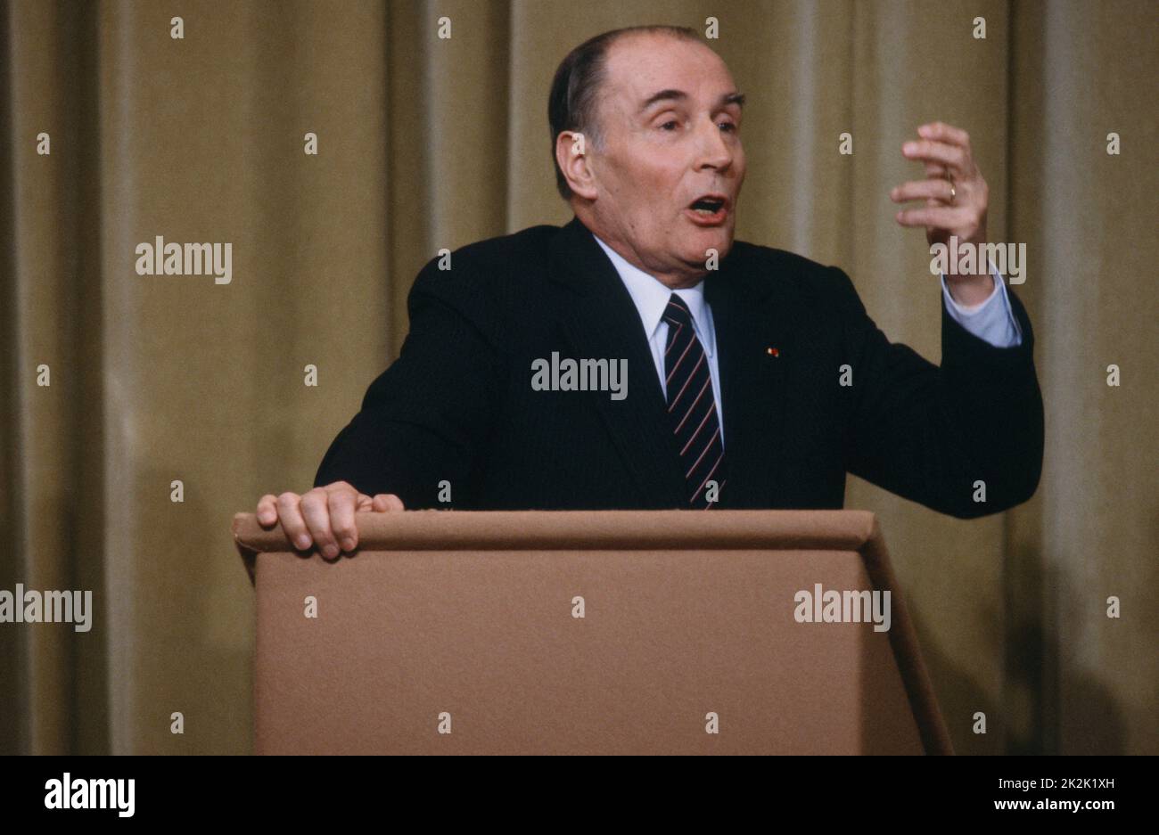 Francois mitterrand portrait hi-res stock photography and images - Alamy