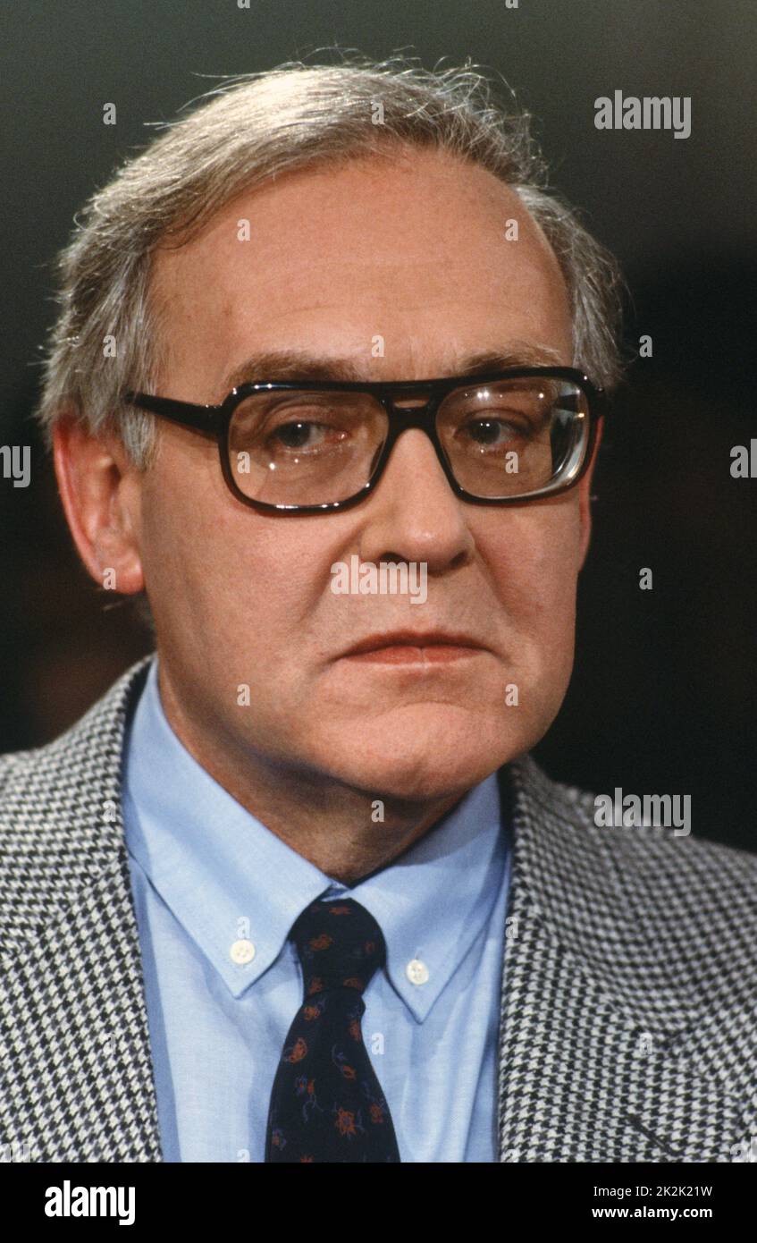 Portrait of the French writer Robert Sabatier in 1987 Stock Photo - Alamy
