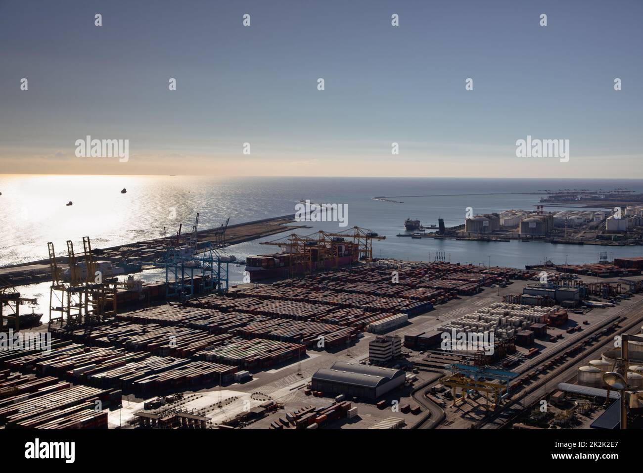 Barcelona Cargo Port Terminals Transport and Facilities At The Docks ...