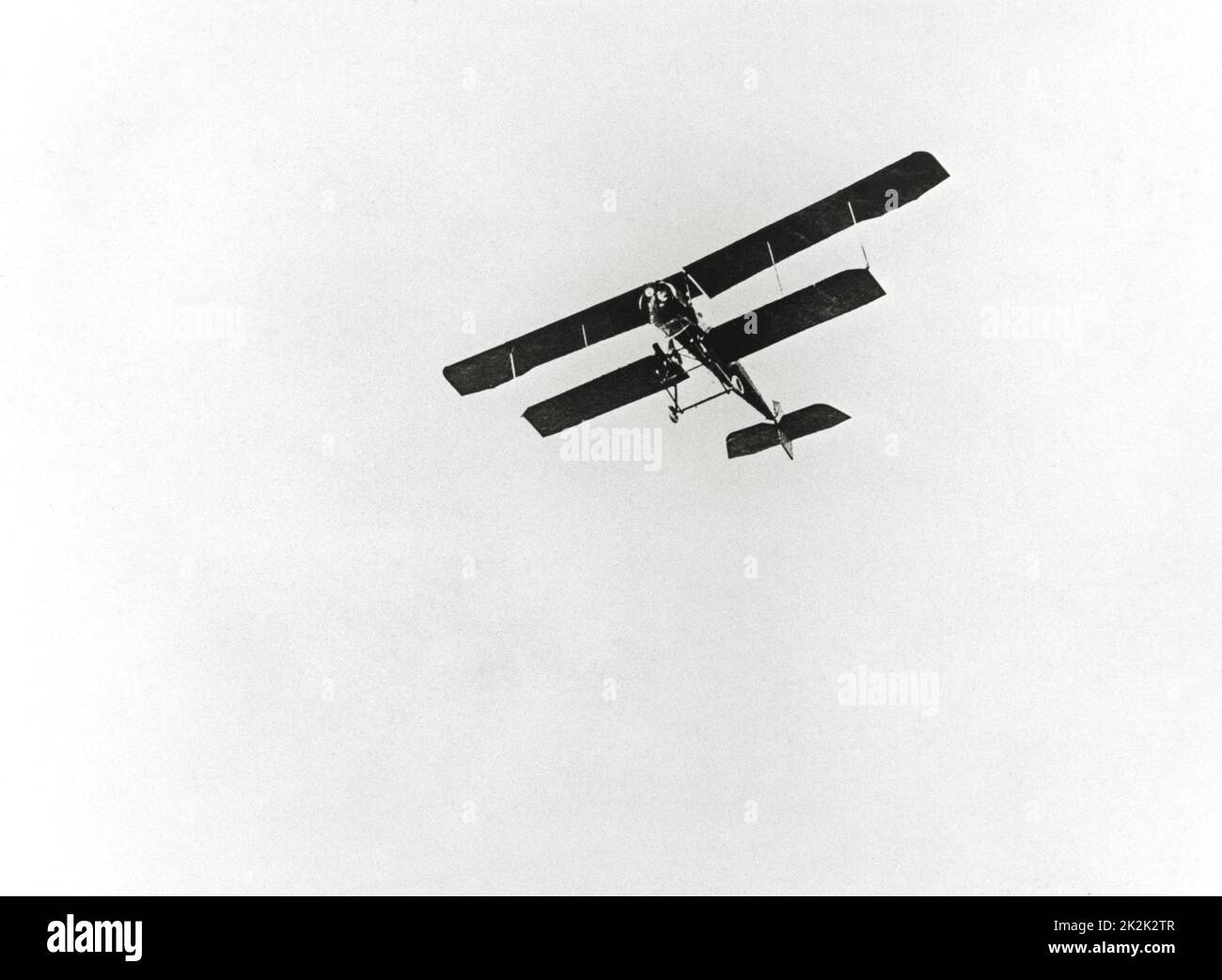 Breguet type II three-seater biplane with 80 hp Gnome engine, in flight ...