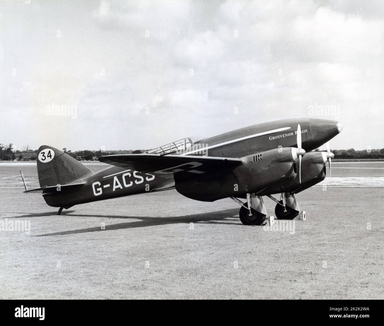 De havilland dh 88 comet aircraft hi-res stock photography and images ...