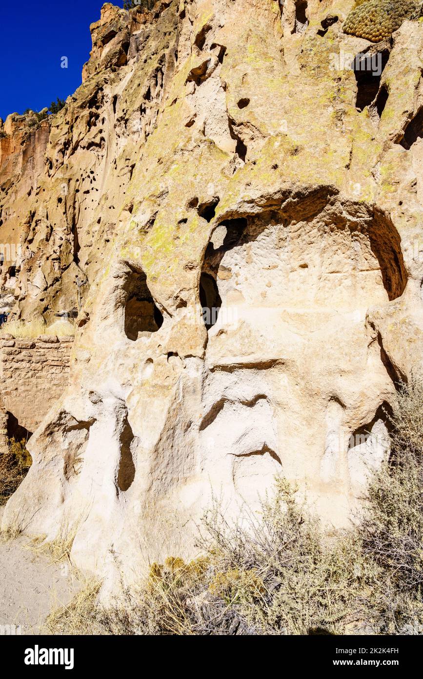 Cavities hi-res stock photography and images - Alamy