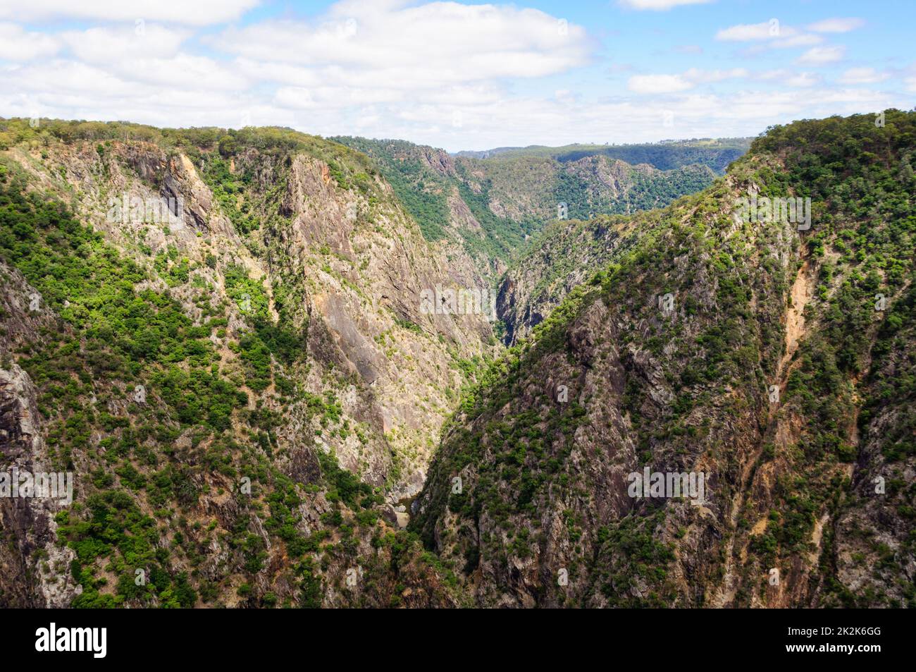 Wollomombi Gorge - Hillgrove Stock Photo - Alamy