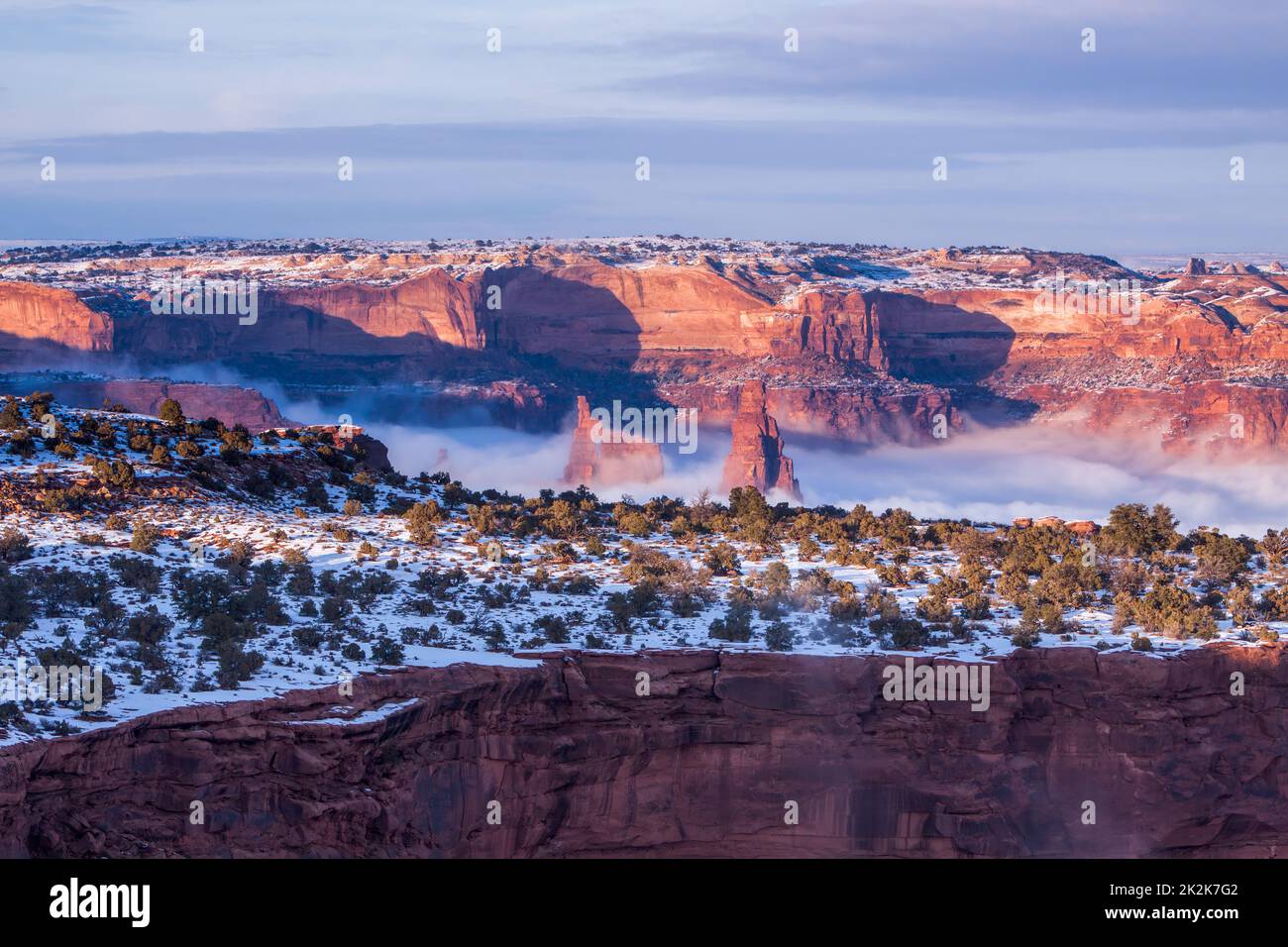 Washer Woman Arch & the Monster Tower above the clouds of a winter ...