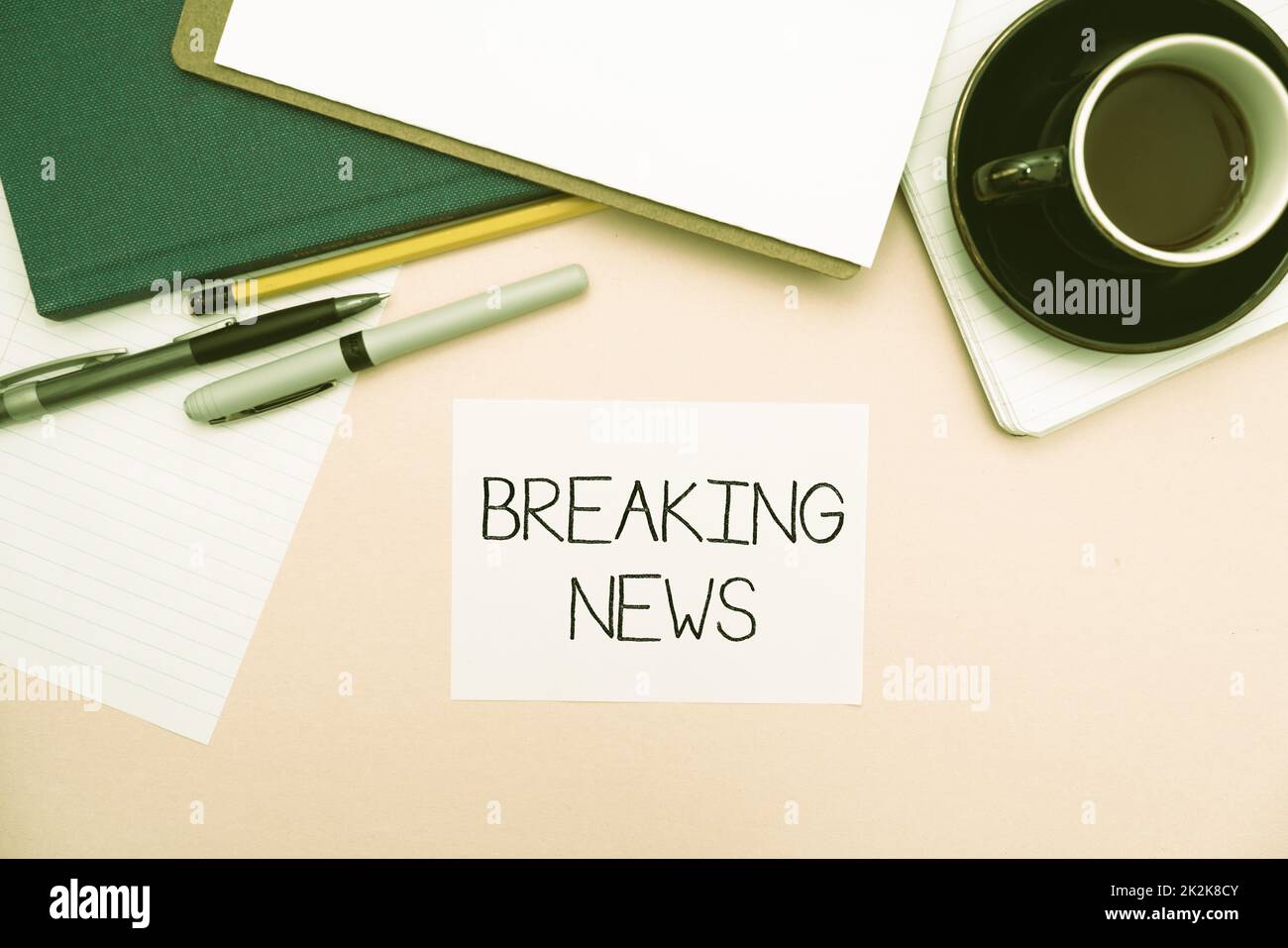 Text showing inspiration Breaking News. Internet Concept Special Report ...