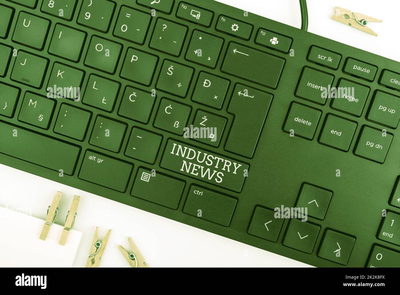 Report presentation symbol hi-res stock photography and images - Alamy