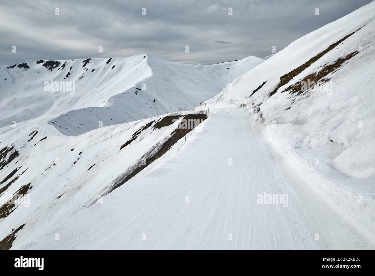 Run down a slope hi-res stock photography and images - Alamy