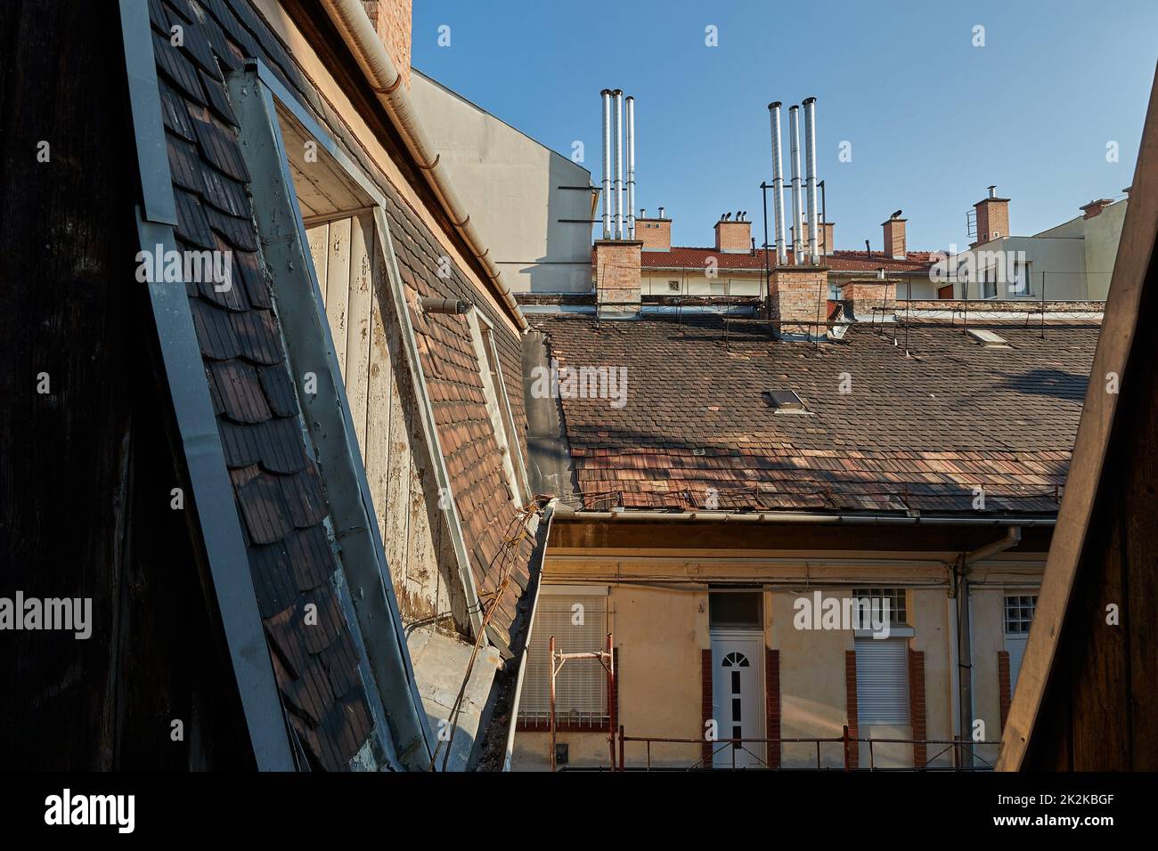 Roofs and chimneys Stock Photo - Alamy