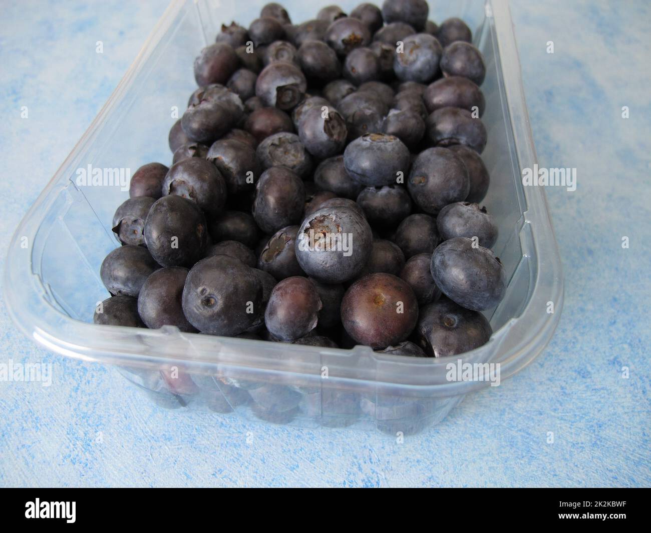 Package tray hi-res stock photography and images - Alamy