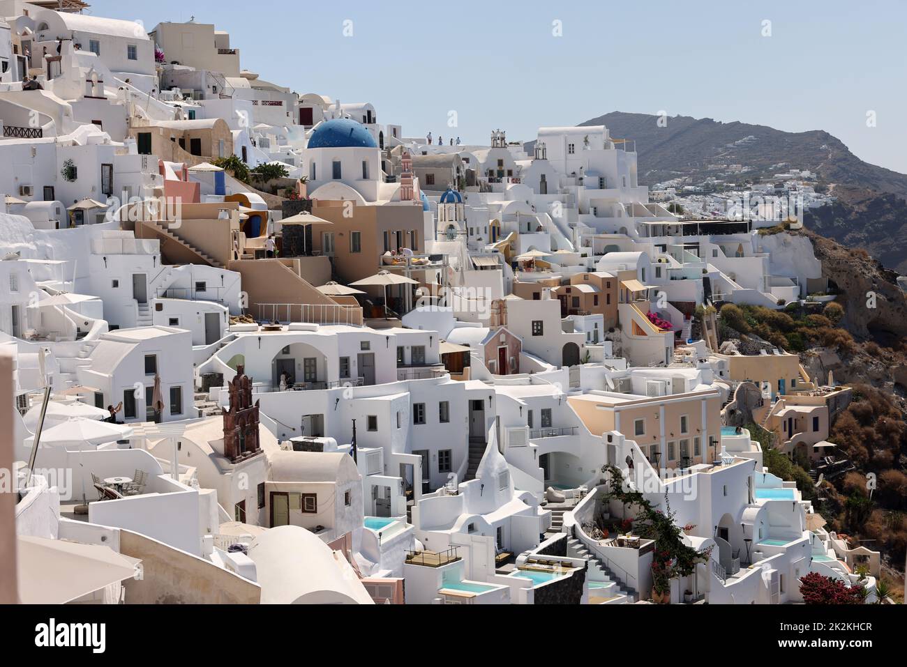 Whitewashed houses in Oia on Santorini island, Cyclades, Greece Stock ...