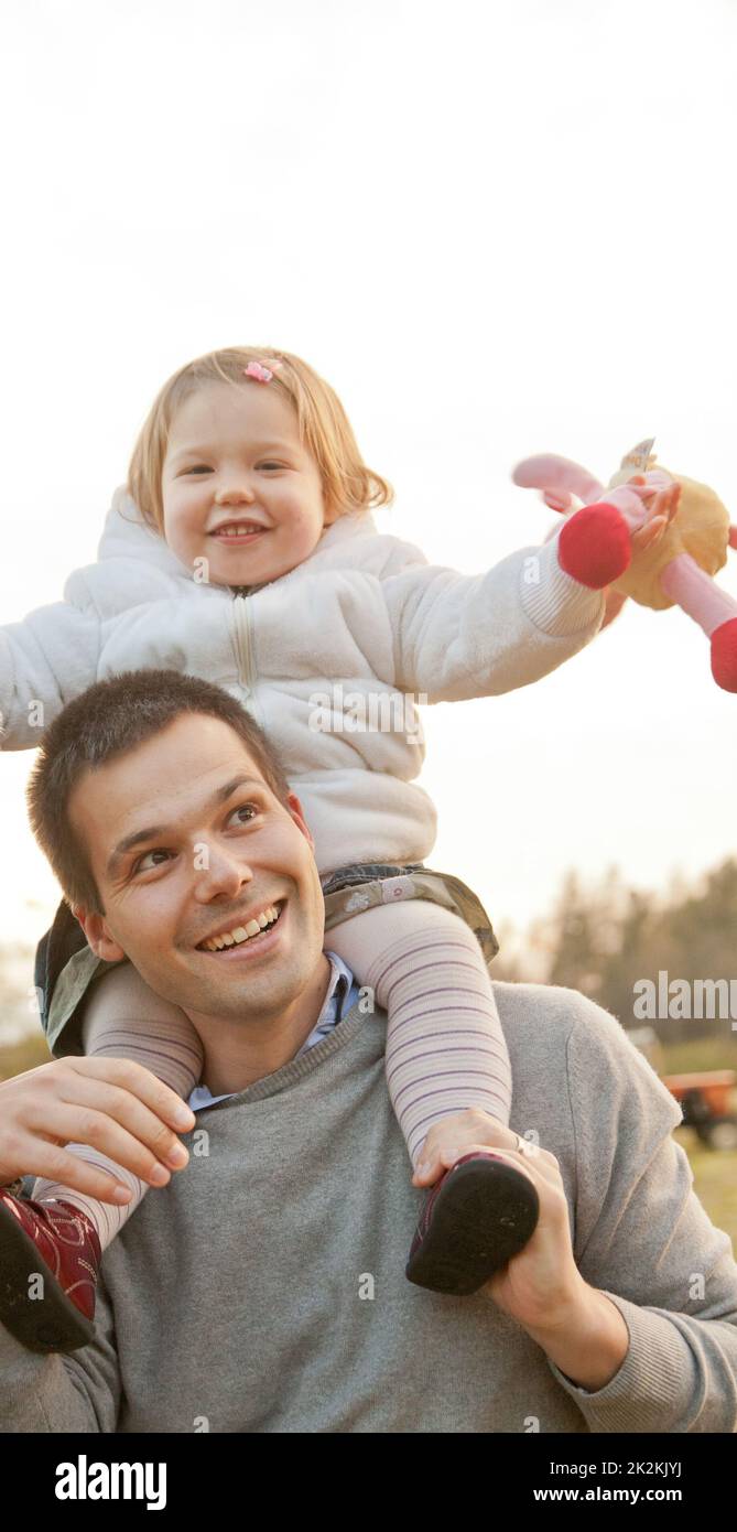 Smiling happy father daughter hi-res stock photography and images - Alamy