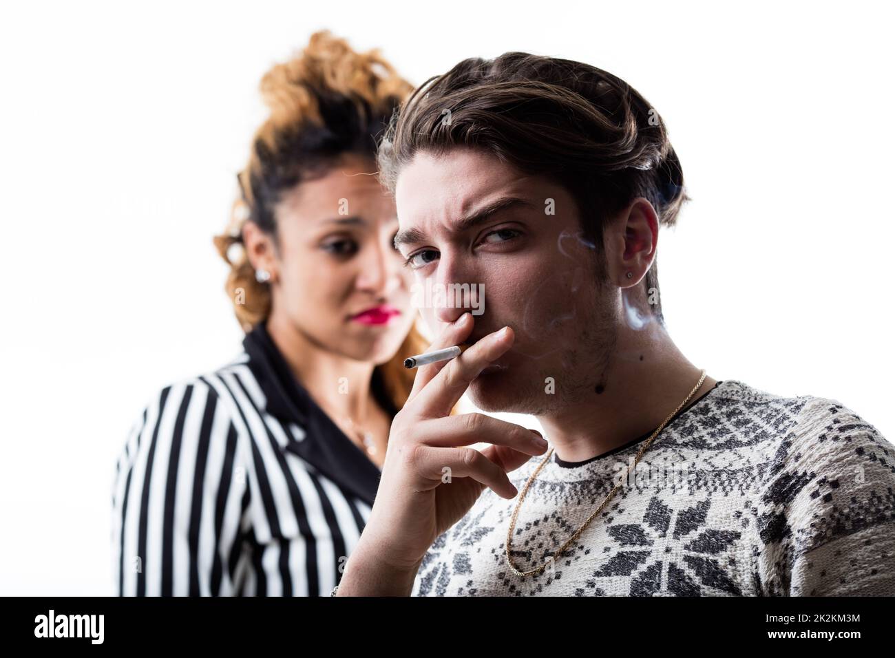 Smoking woman hi-res stock photography and images - Alamy