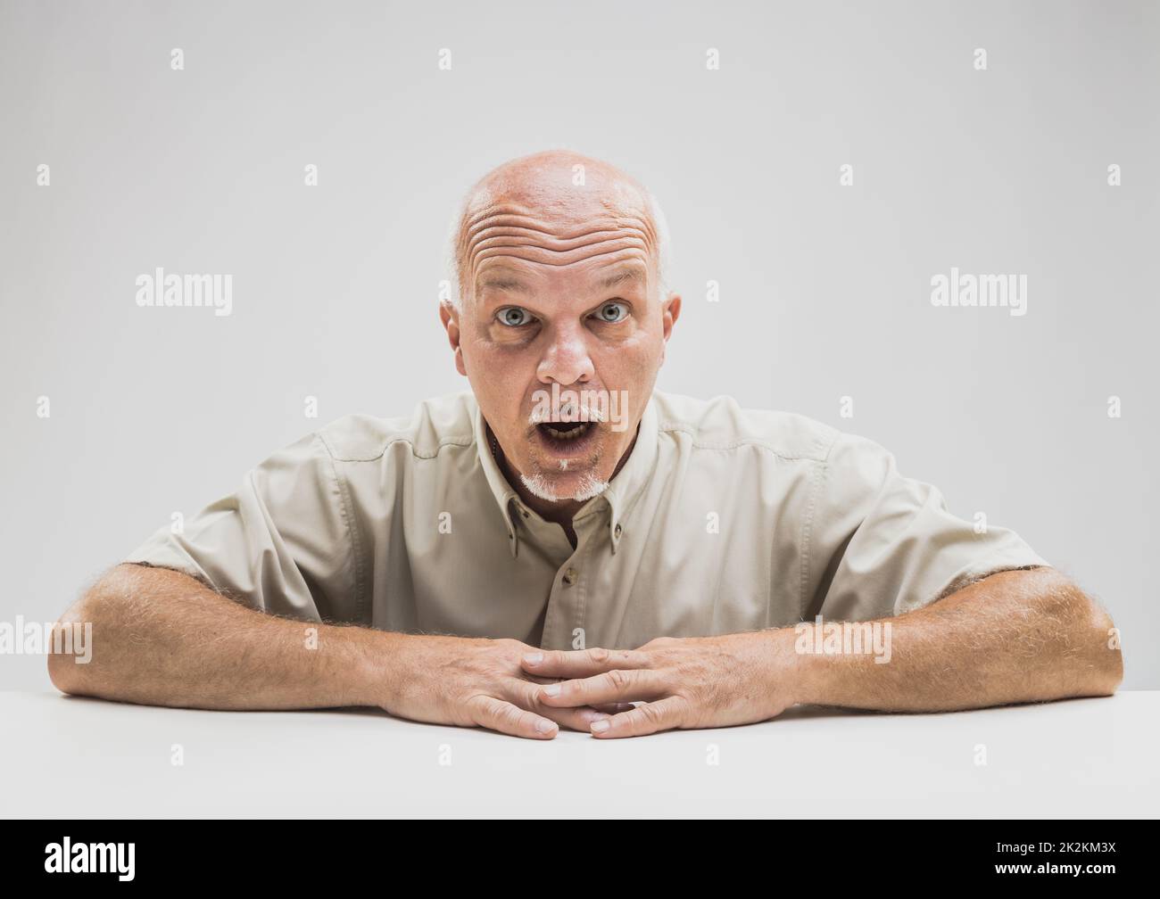 Aghast senior hi-res stock photography and images - Alamy