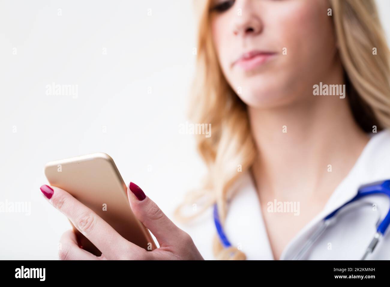 Medical doctor phone hi-res stock photography and images - Alamy