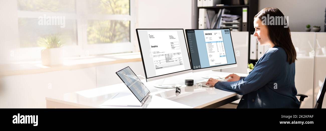 Digital Electronic Bill And Accountant E Invoice Stock Photo - Alamy