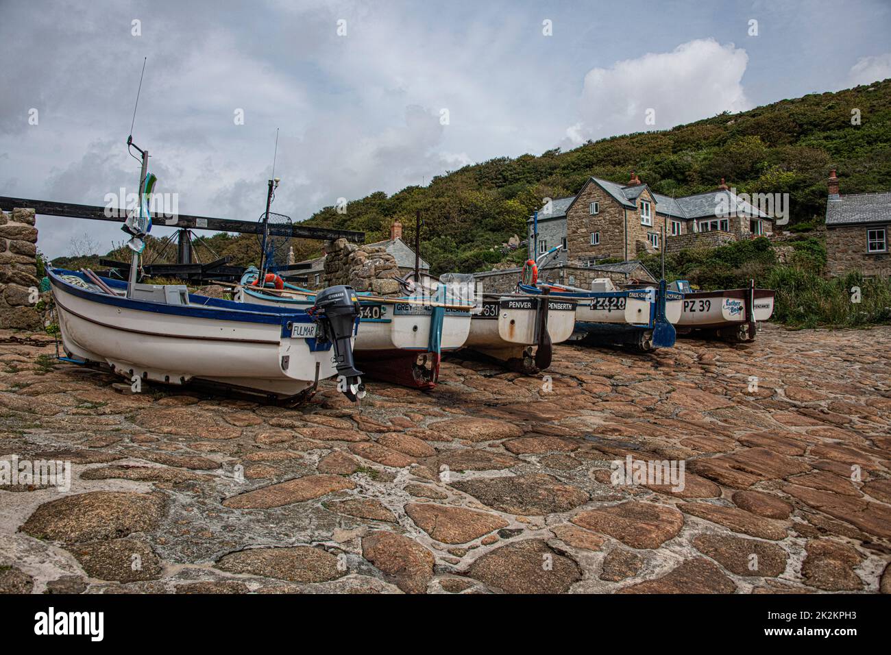 Penberth cornwall historic cornwall hi-res stock photography and images ...