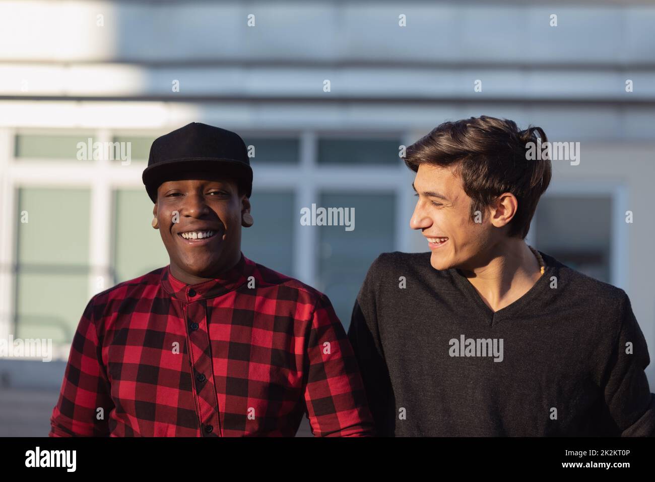 White outdoors friends hi-res stock photography and images - Alamy