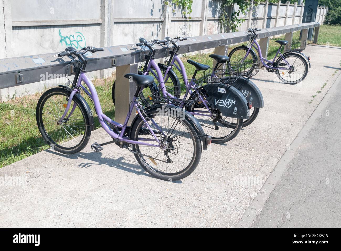 Timisoara, Romania - June 8, 2022: Velo TM bike sharing station Stock ...