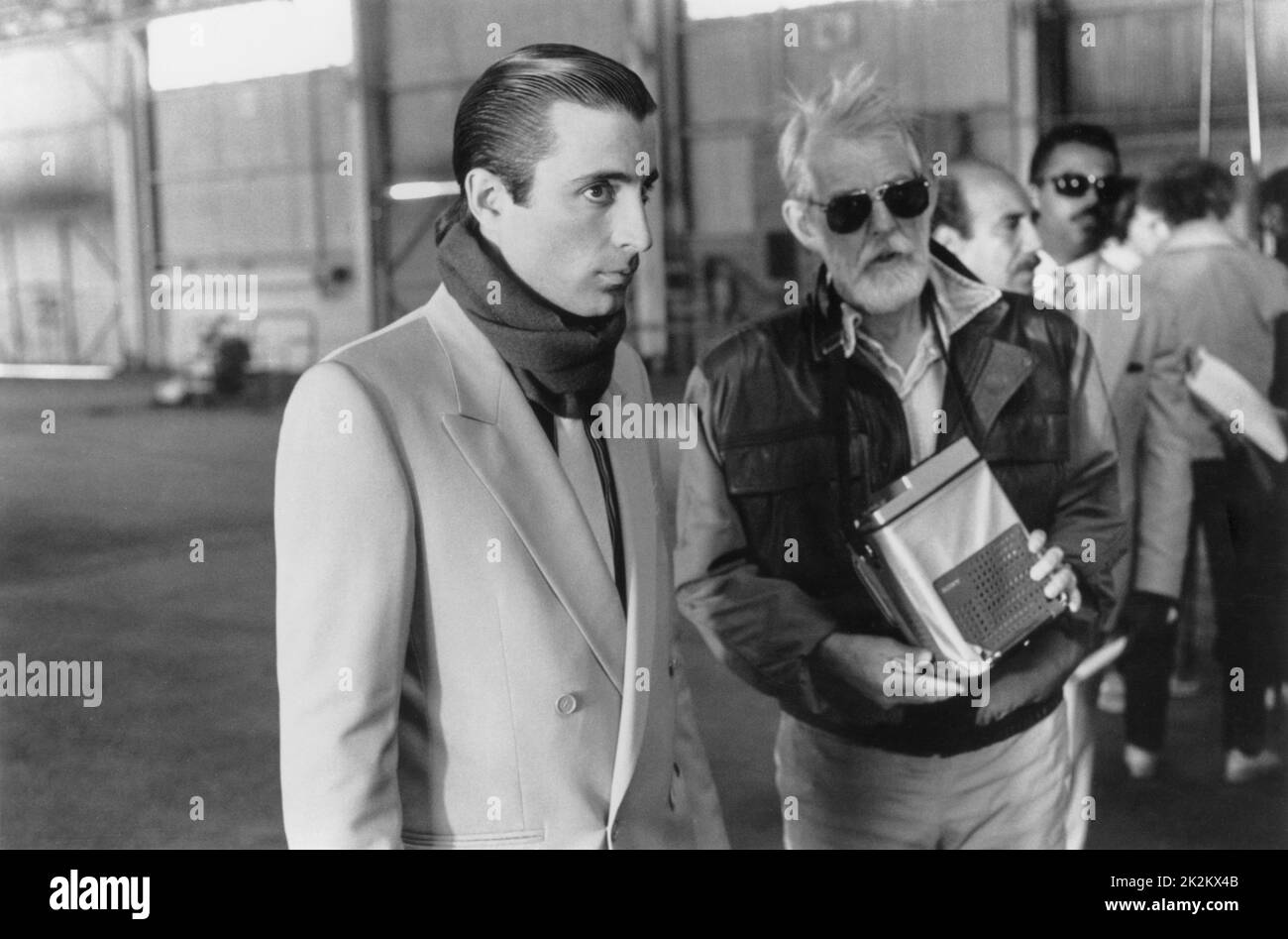 Hal Ashby Director. On the set of "8 Millions Ways to Die" with Andy ...