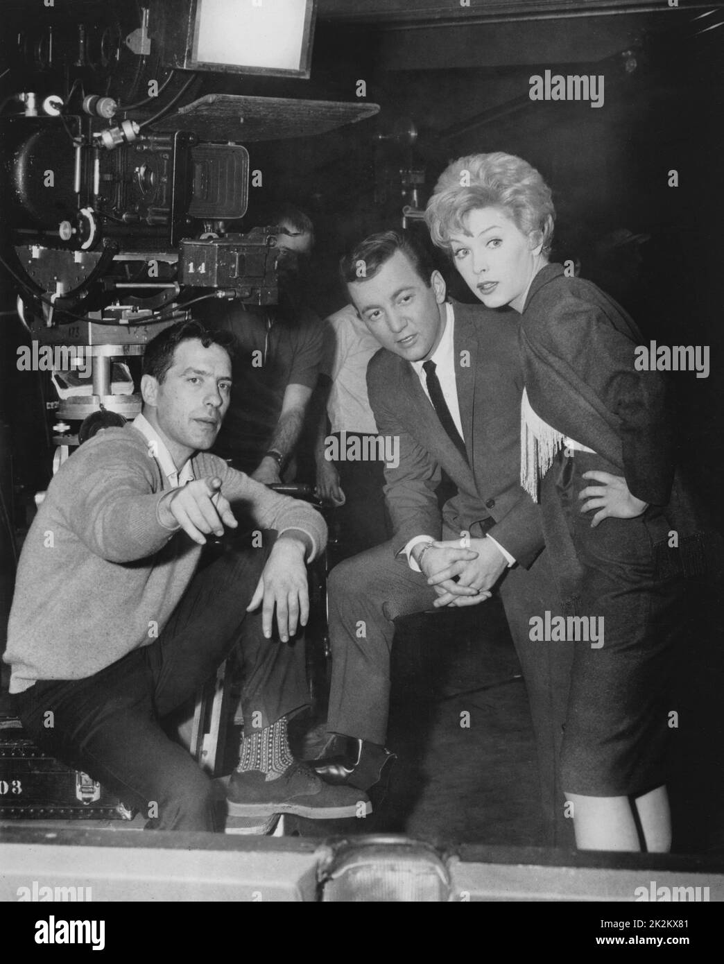 John Cassavetes on the set Too Late Blues USA, 1961 Stella Stevens and ...