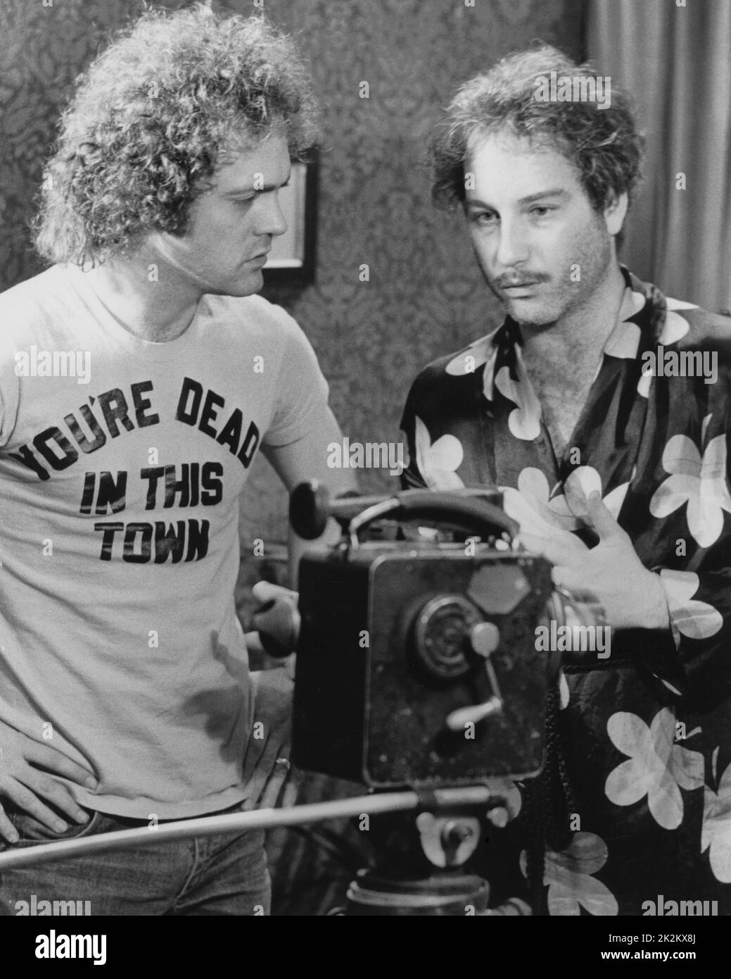 Inserts 1975 dreyfuss hi-res stock photography and images - Alamy