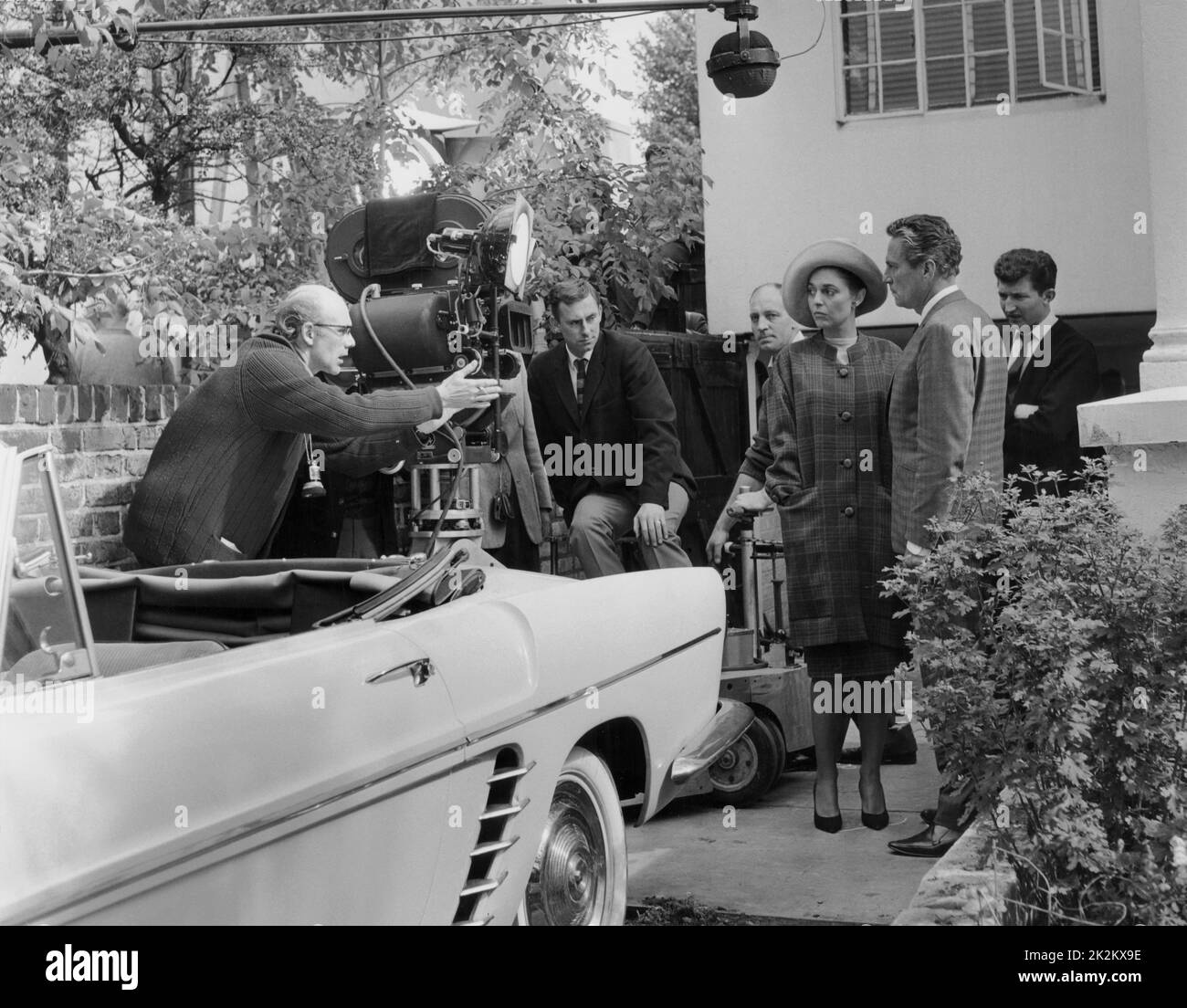 Jack Clayton on the set of "The Pumpkin Eater" with Anne Bancroft and ...