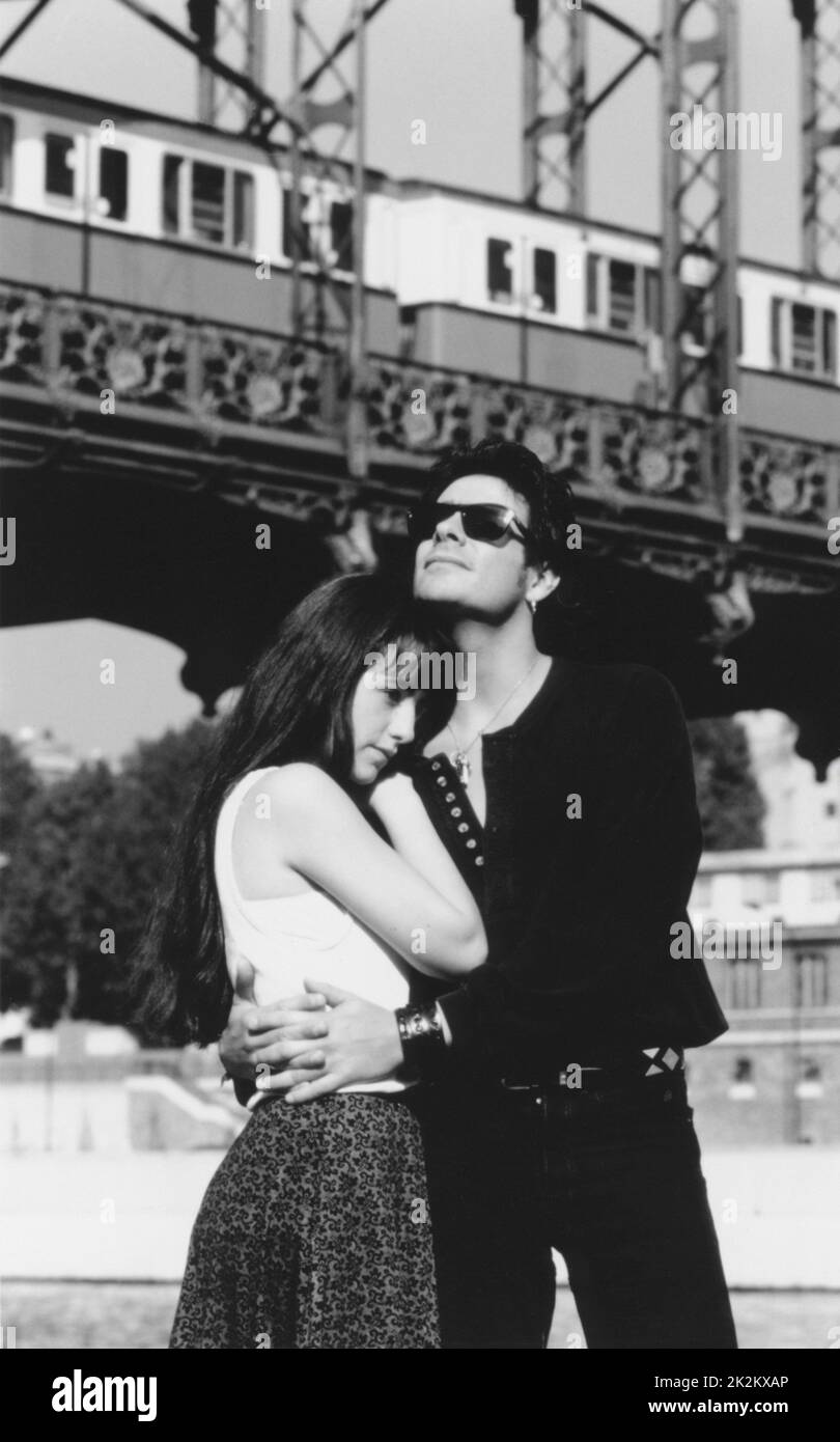 Les Nuits Fauves Year : 1992 - France Director : Cyril Collard Romane ...