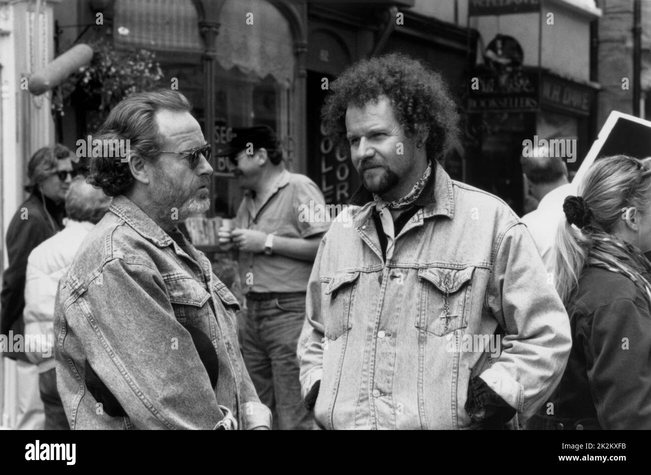 The Browning version Year: 1994 USA Director : Mike Figgis Mike Figgis ...