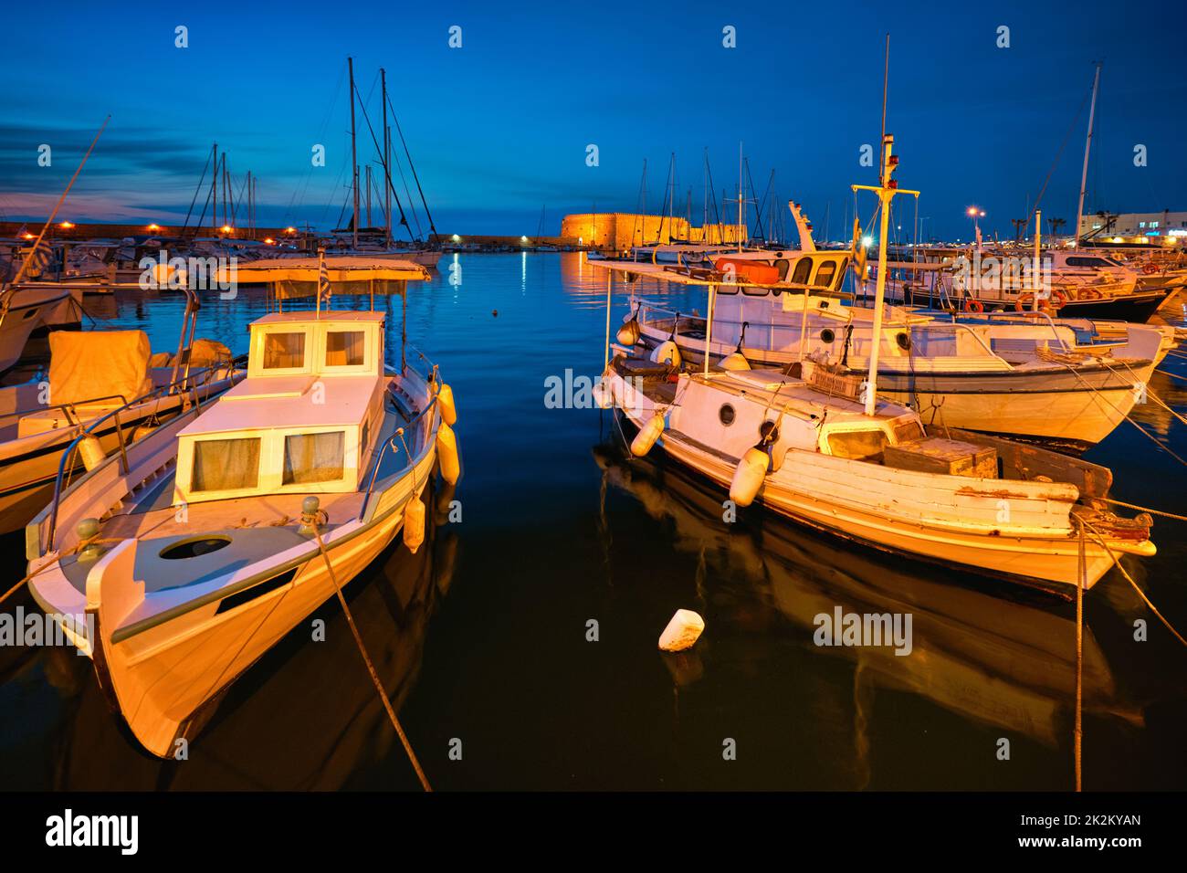 Venetian Fort in Heraklion and moored fishing boats, Crete Island ...