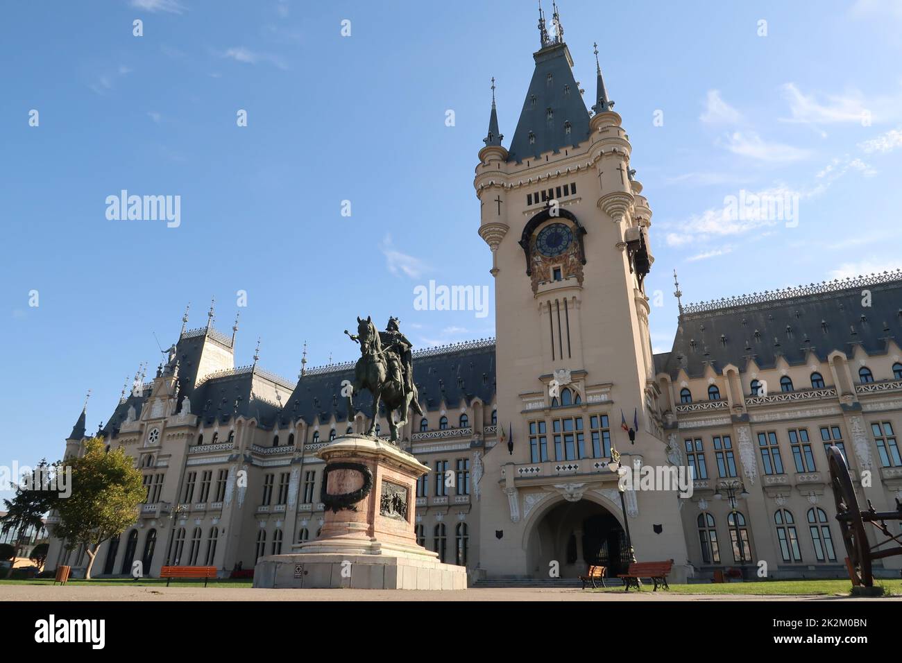 The impressive front facade of Iasis famous Palace of Culture Stock ...