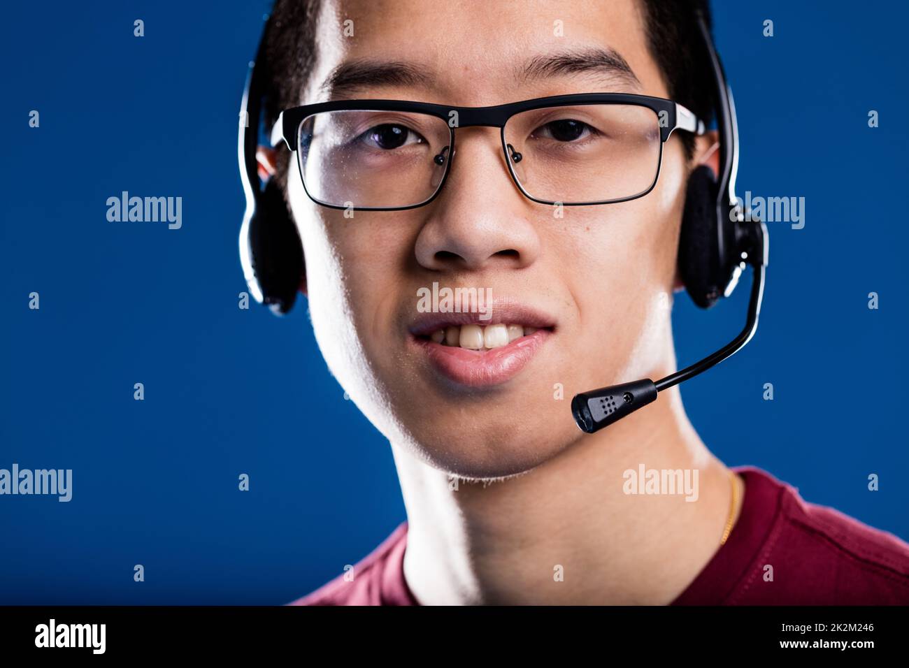 Asian operator hi-res stock photography and images - Alamy