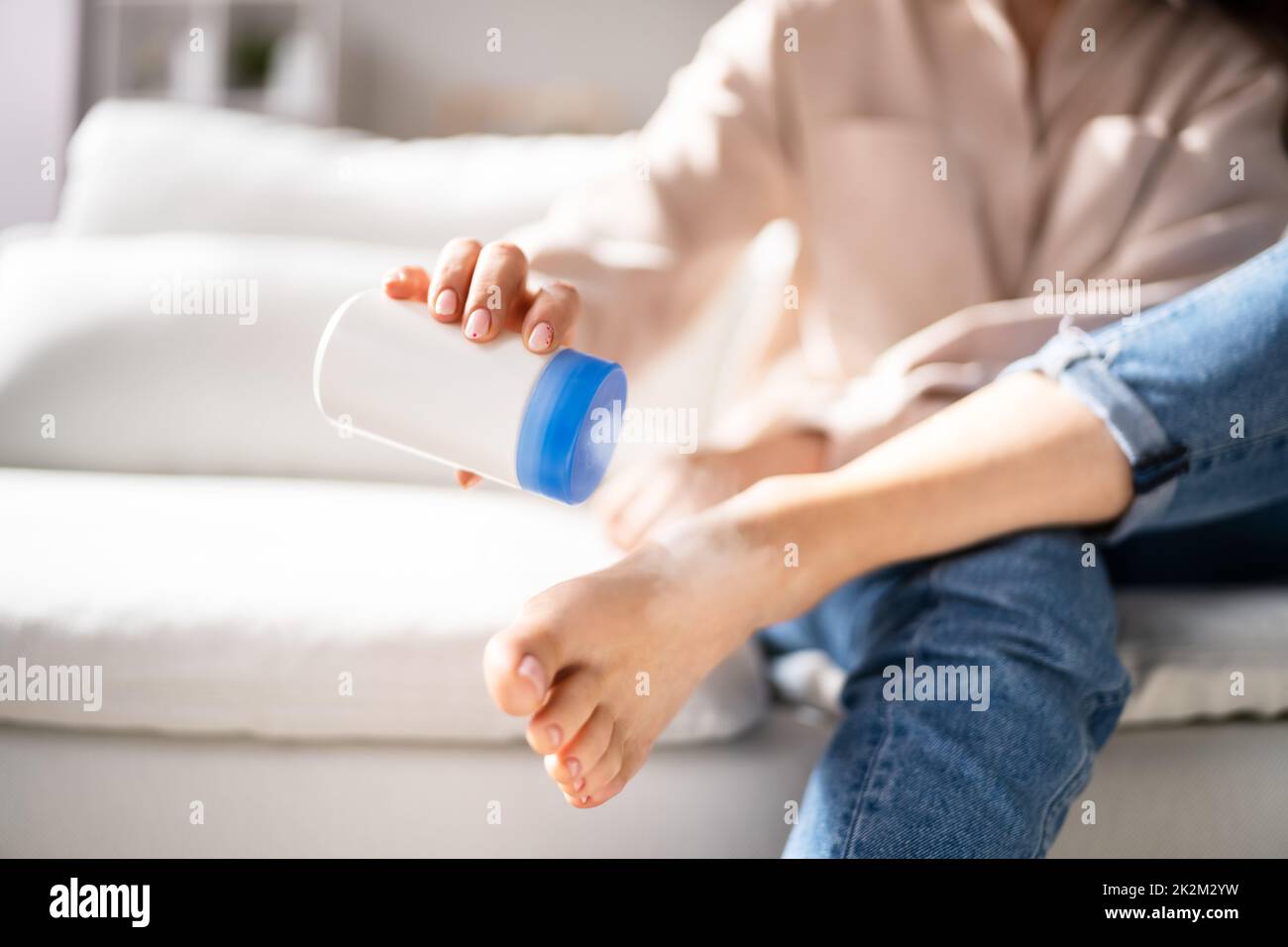 Antifungal Talcum Powder On Foot. Feet Fungus Stock Photo - Alamy