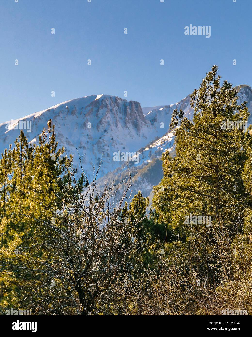 Olympus mount hi-res stock photography and images - Alamy