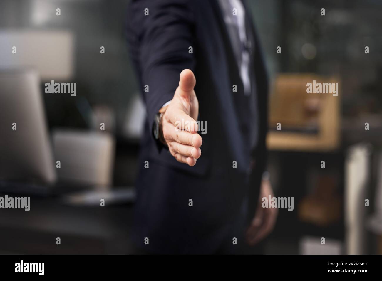 Hr handshake hi-res stock photography and images - Alamy