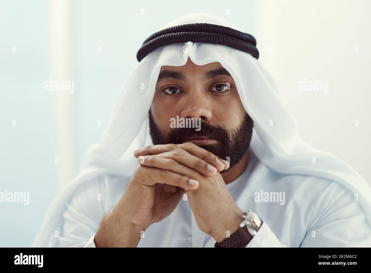 Indian muslim men wearing traditional hi-res stock photography and images - Alamy