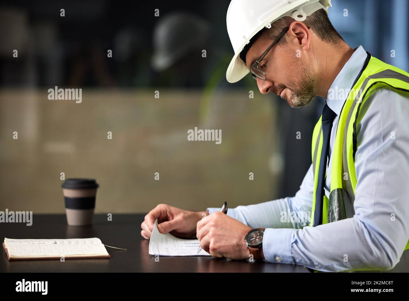 Construction office worker hi-res stock photography and images - Alamy