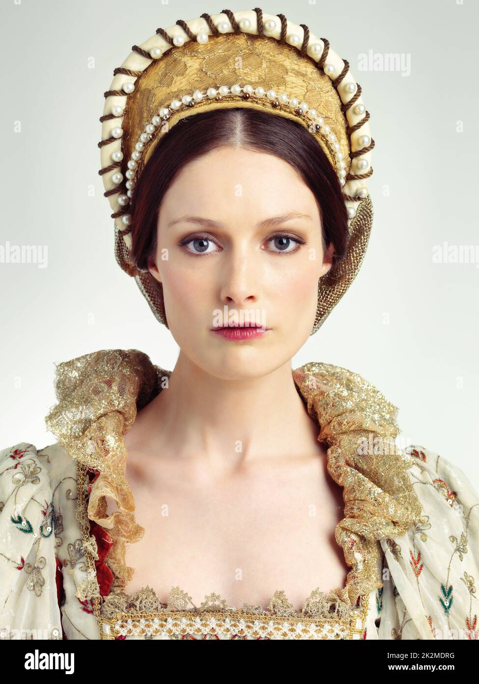 Elizabethan era dress hi-res stock photography and images - Alamy