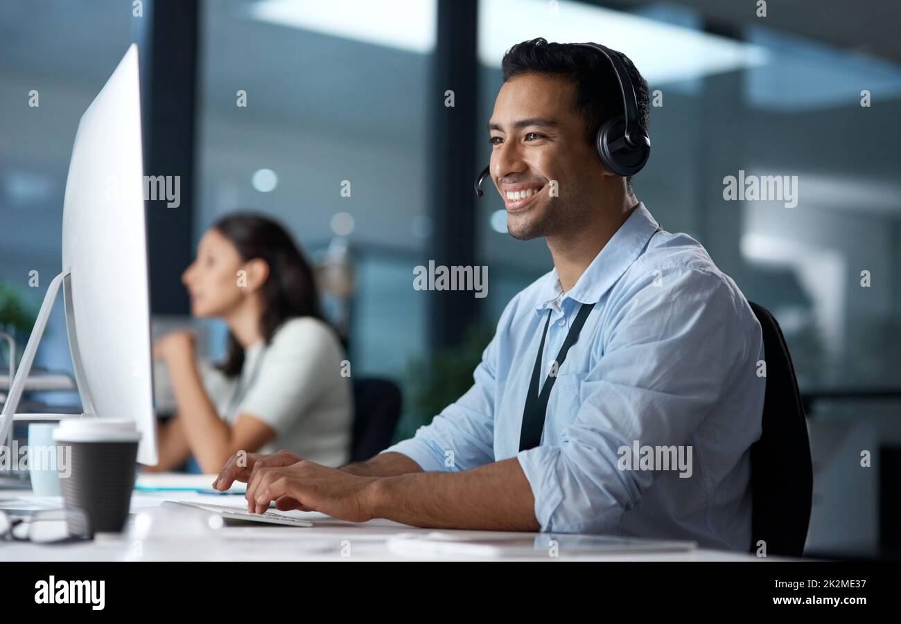 Office computer young man hi-res stock photography and images - Alamy
