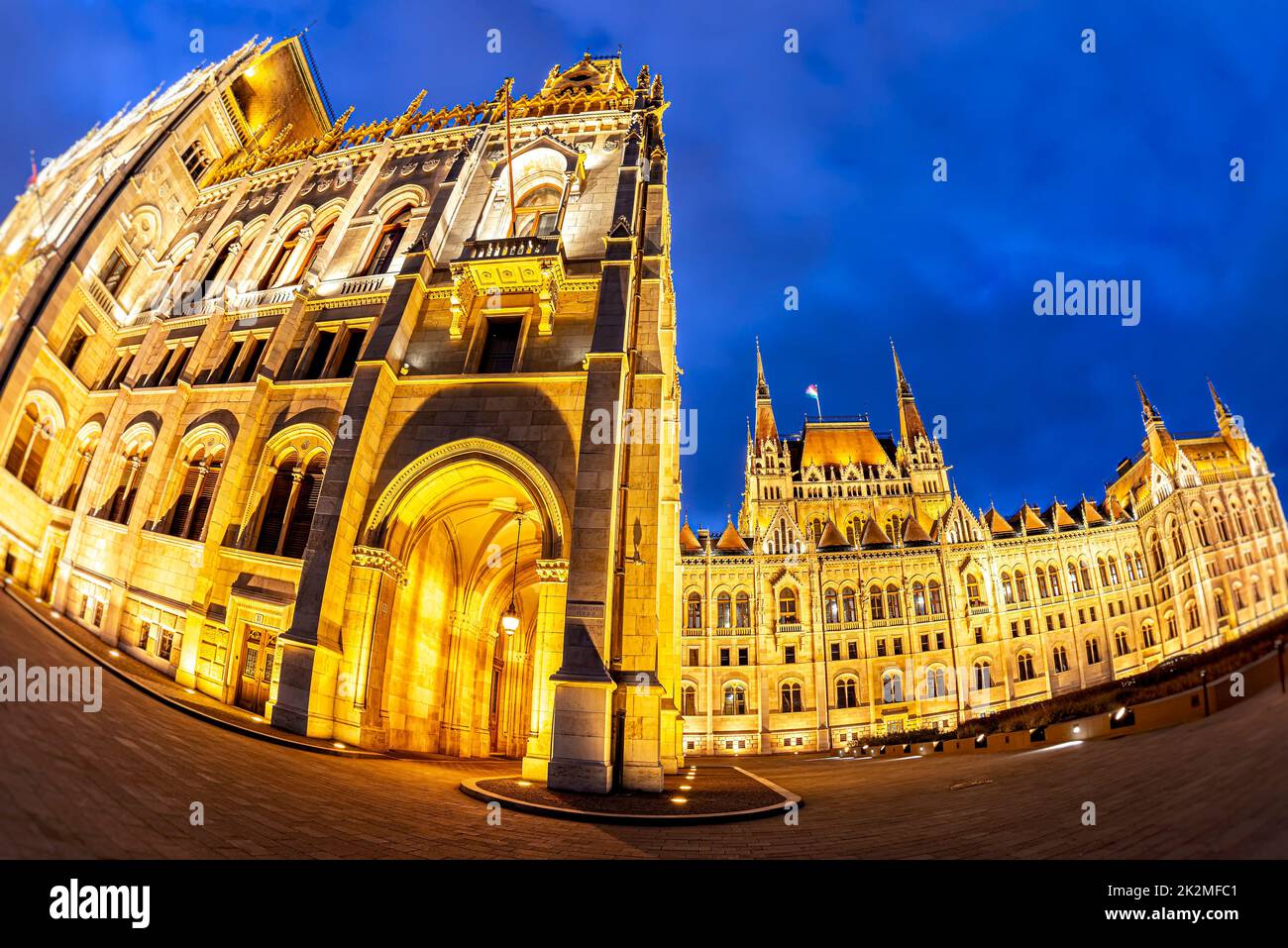 Night view of the illuminated building of the Hungarian parliament in ...