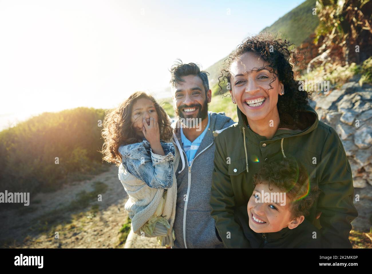 Family with four children hi-res stock photography and images - Alamy